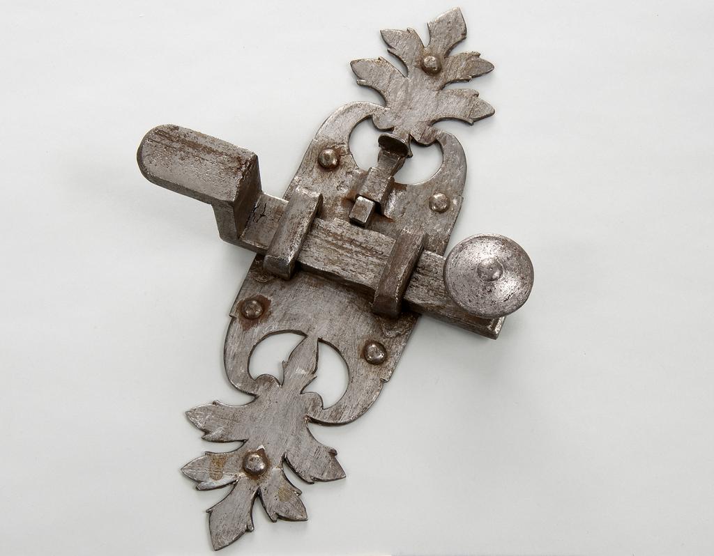 Barnes Collection Online — Henri Matisse: Figure with Bouquet